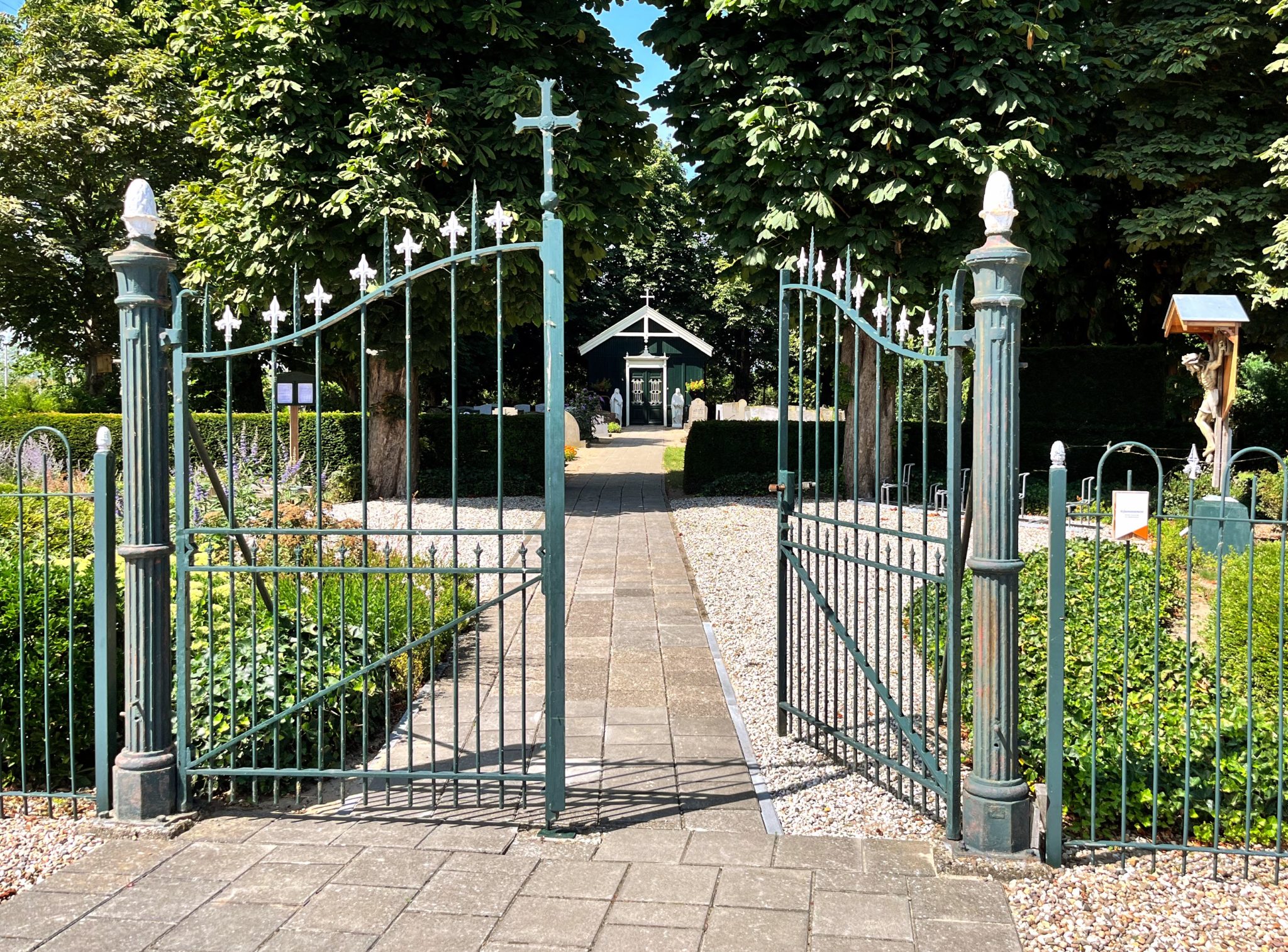 Begraafplaats Muiden : R.K. Parochie van Levend Water